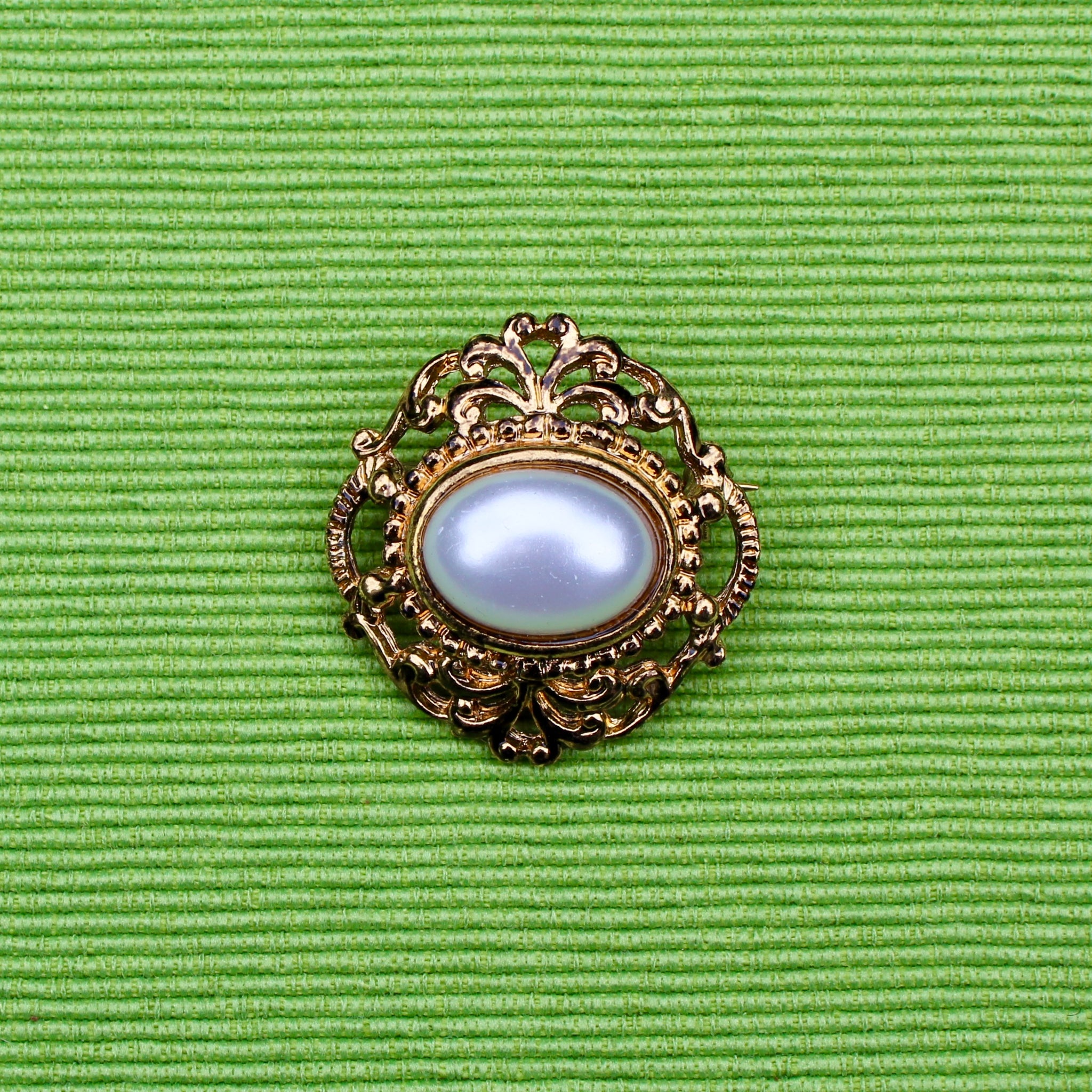 Faux Pearl Jewel Regency Brooch – Audra's Brooches